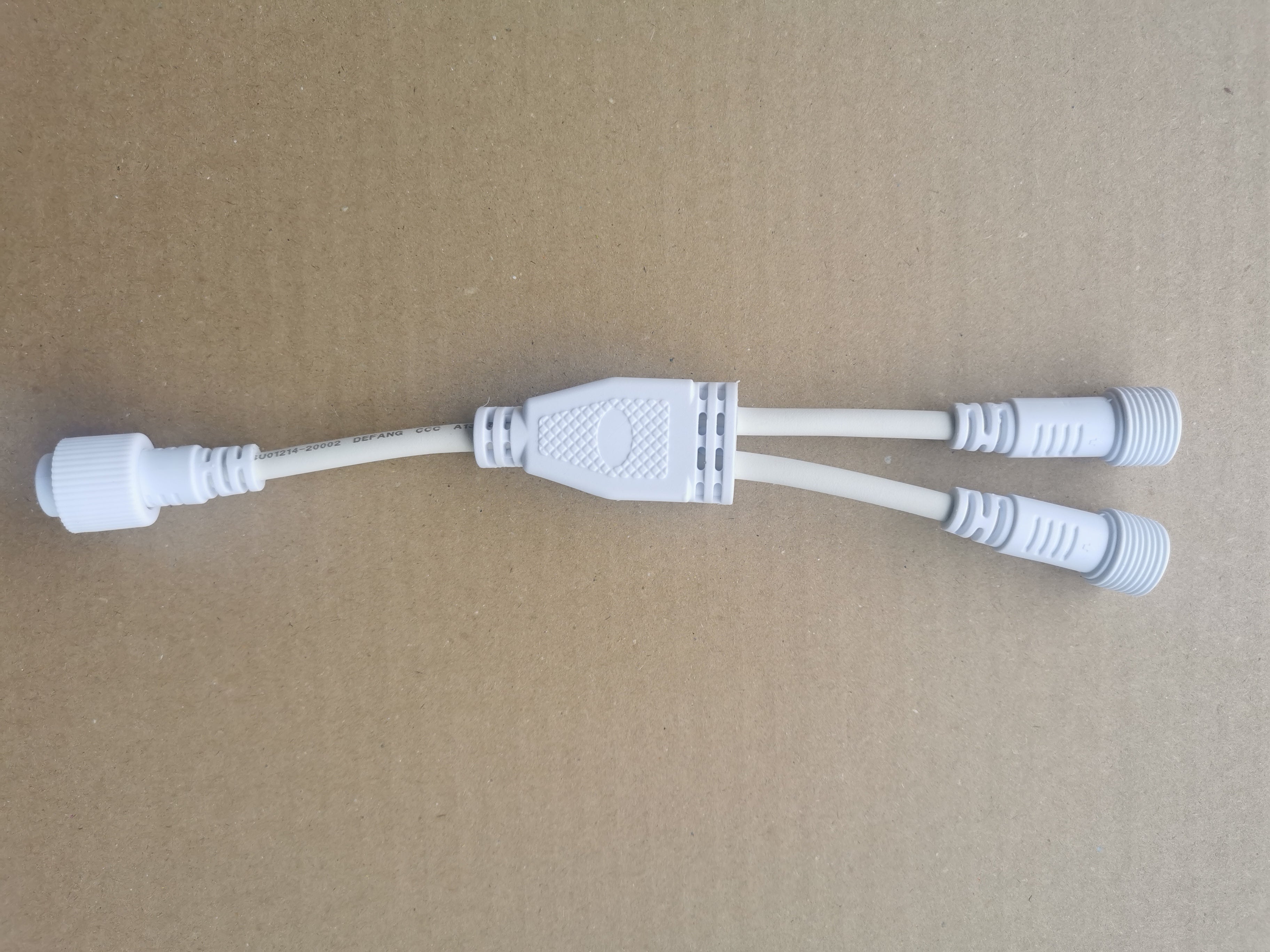 Love Your Lights | Y Splitter | String Lights | White